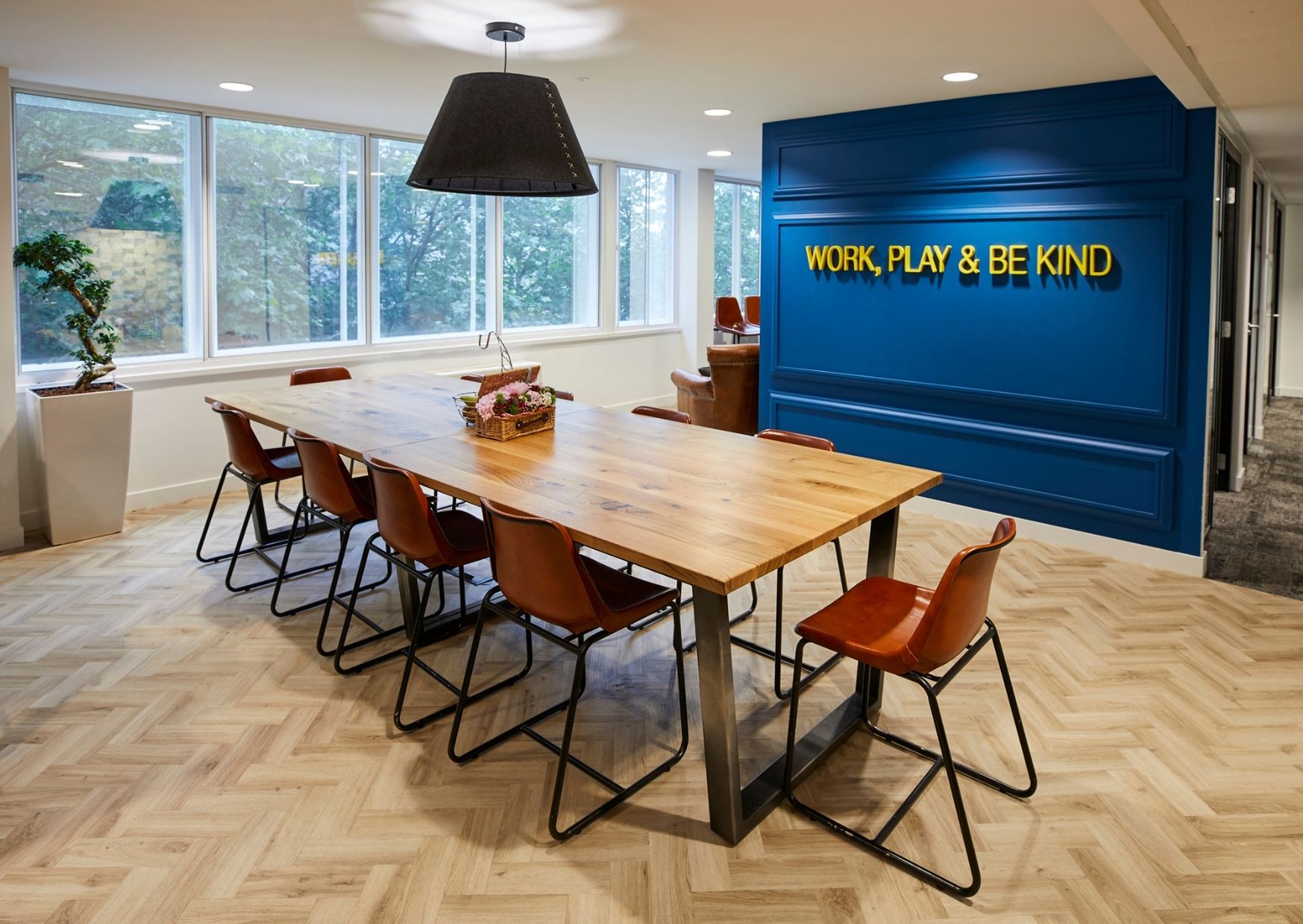 The Role of Colour Psychology in the Workplace - Blue Jelly